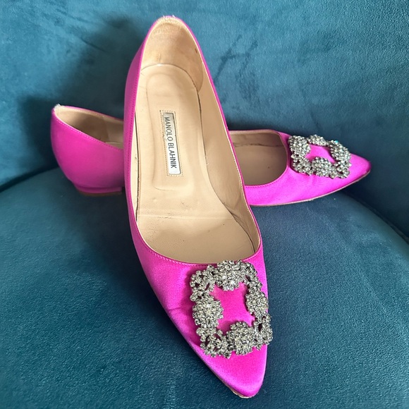 Manolo Blahnik | Shoes | Manolo Blahnik Hangisi Dark Fuchsia Flats ...